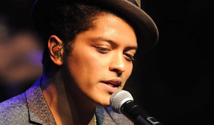 Bruno Mars Id Trade Success To Have My Mum Back Music Magic Radio