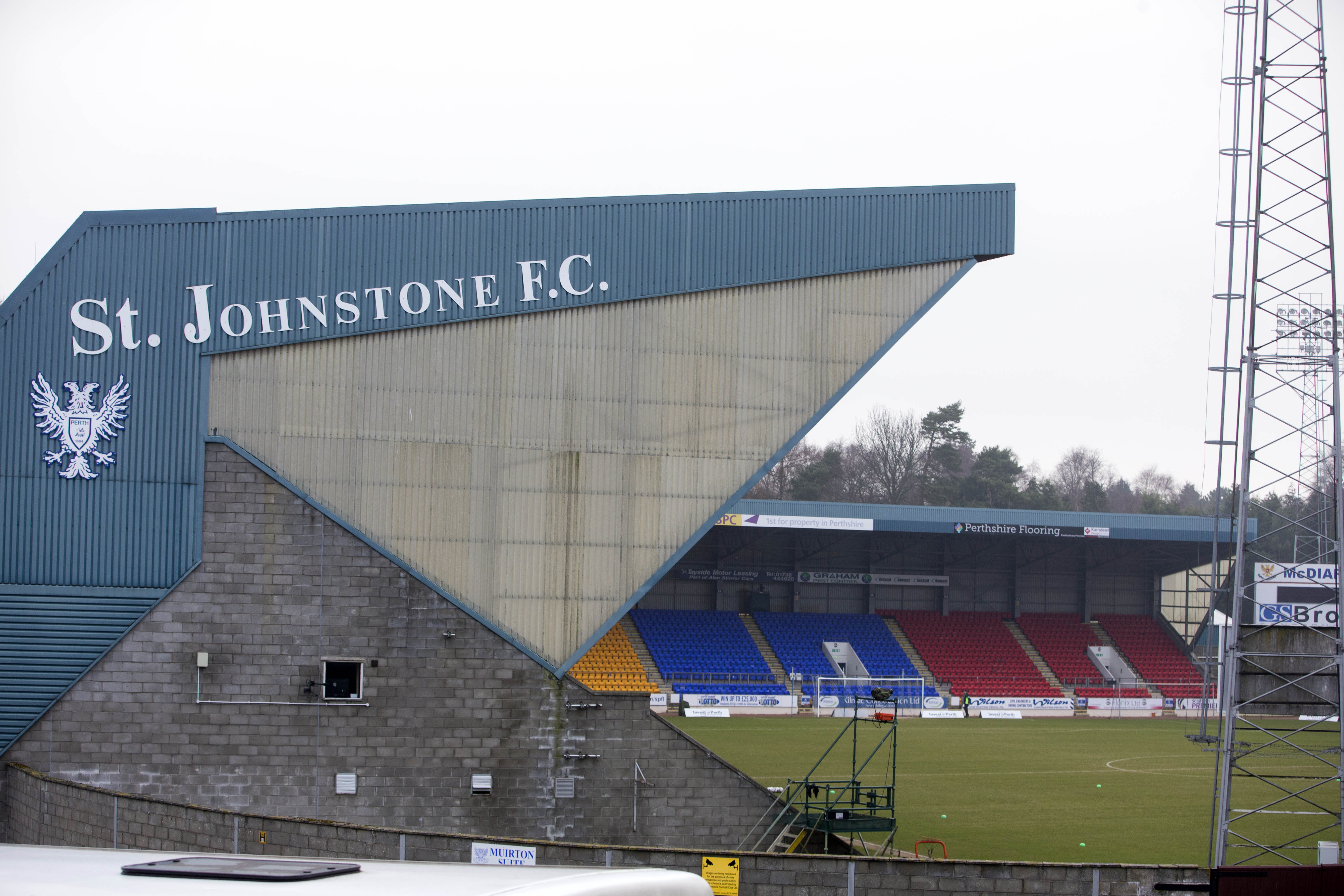 St Johnstone sign Andy Considine and Drey Wright on two year deals.
