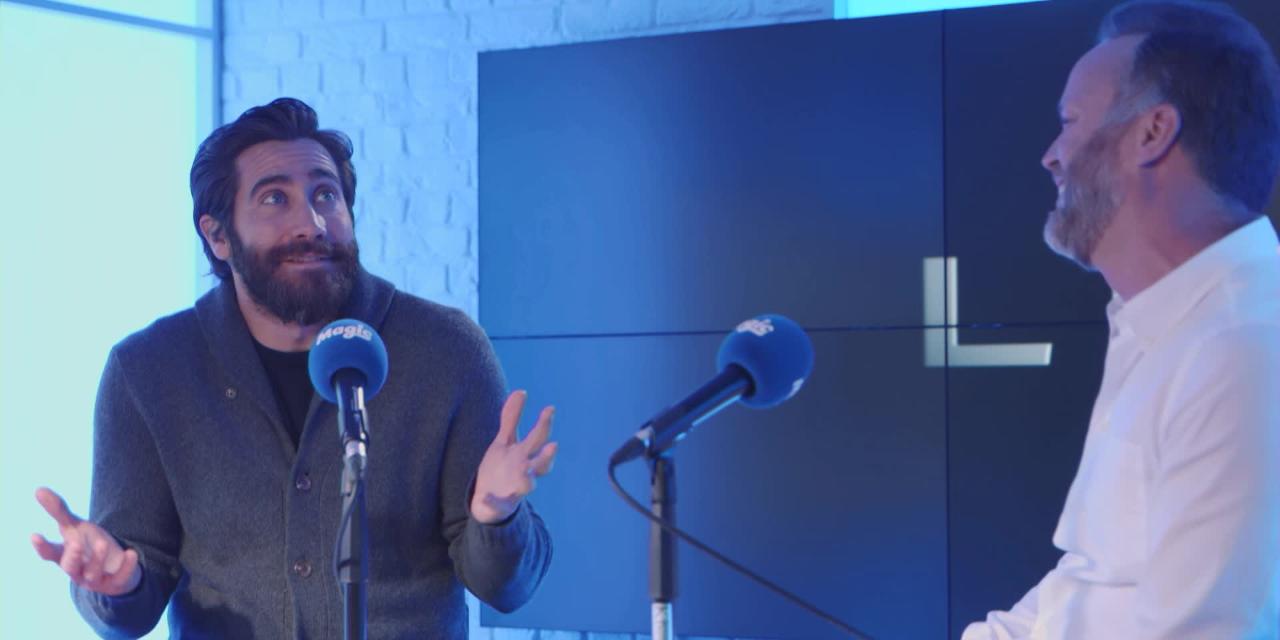 Jake Gyllenhaal: Dog walking is better in London! | Movies - Magic Radio