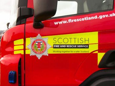 Fire crews return to the Isle of Bute to tackle wildfires | News - Clyde 1