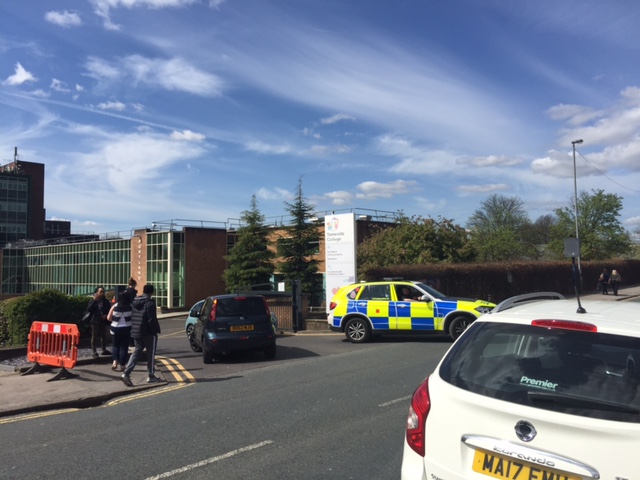 Tameside college put on lockdown | News - Hits Radio (Manchester)