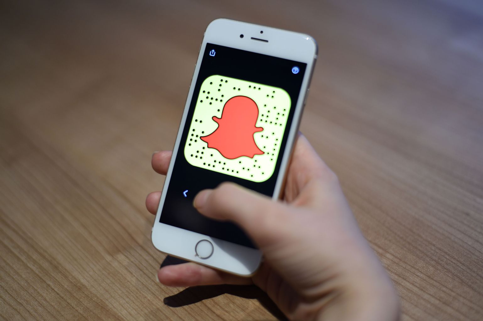 Warning after Hampshire teen's Snapchat account hacked | News ...