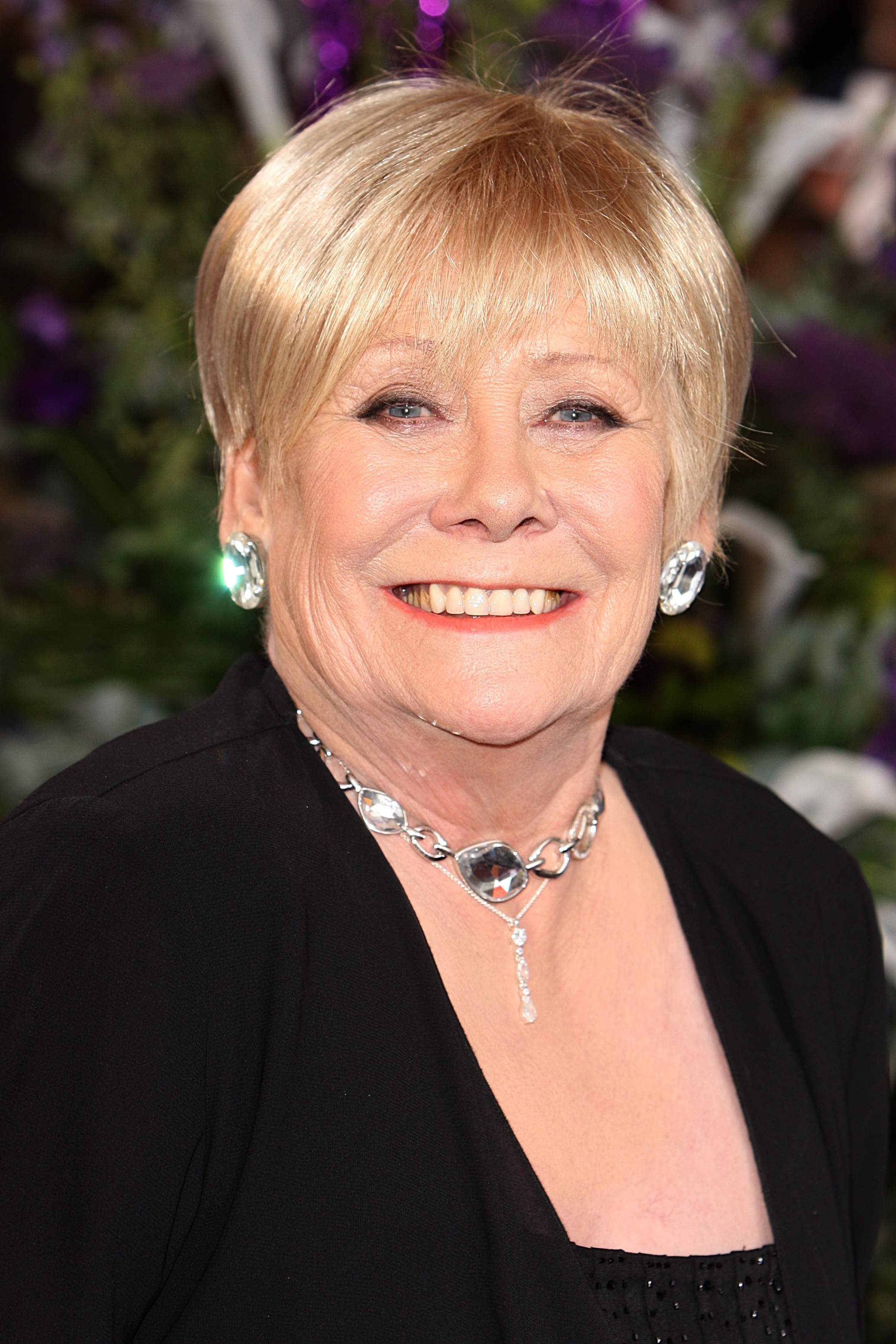 Liz Dawn to be laid to rest at Salford Cathedral | News - Hits Radio ...
