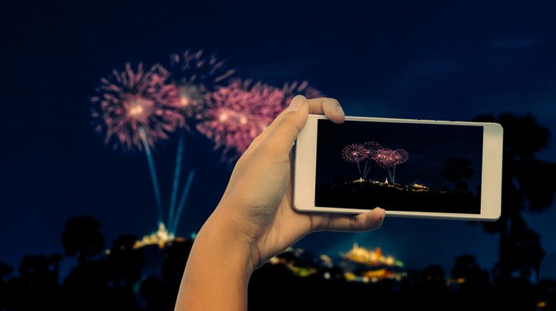 How to capture the perfect fireworks picture on your smartphone | Tech ...