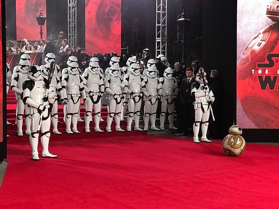 GALLERY: Cast of Star Wars: The Last Jedi on the red carpet | Movies ...