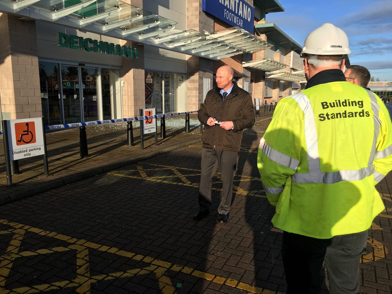 Glass canopy safety works carried out at Inshes Retail Park | News - MFR
