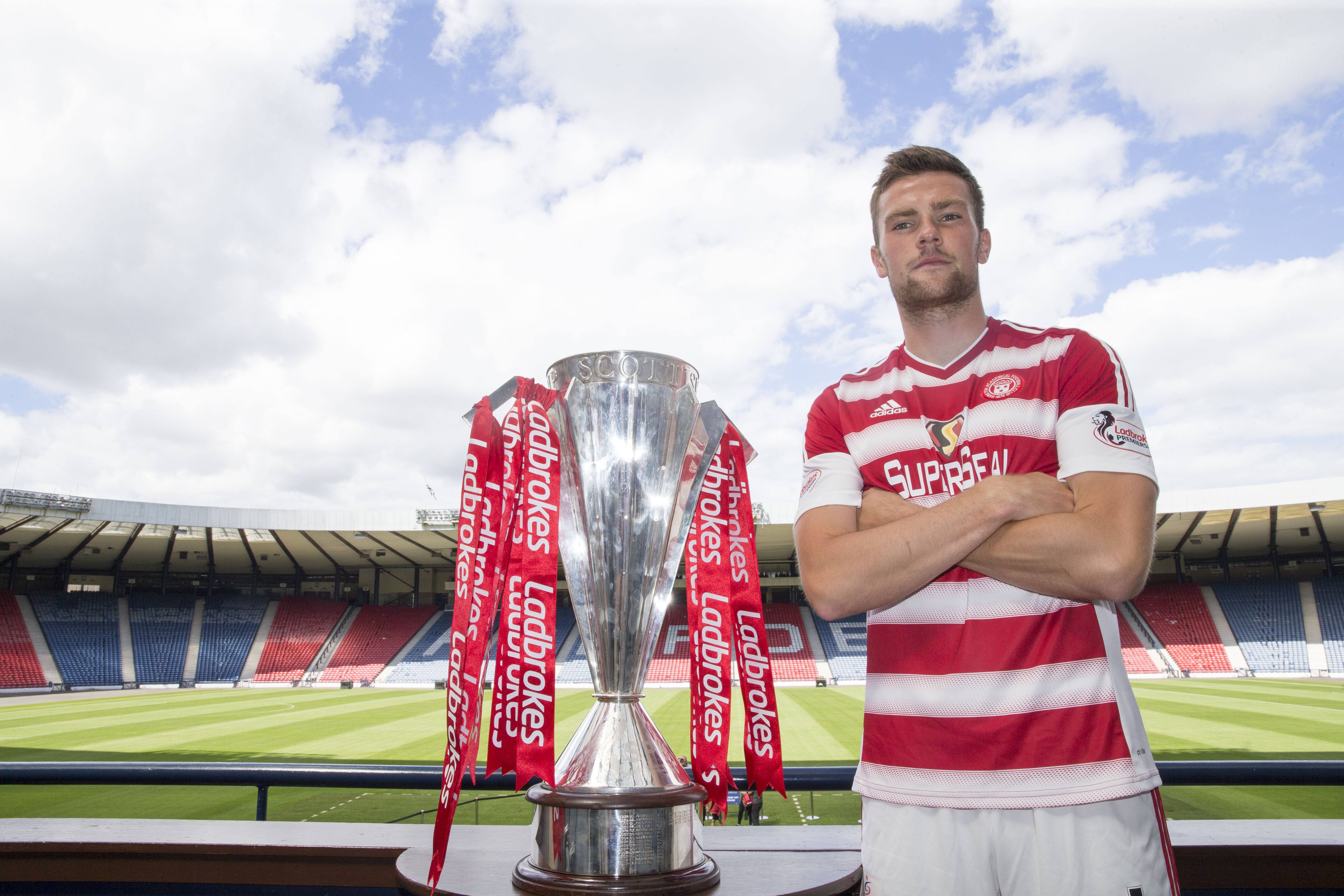 Hamilton skipper Devlin signs for Aberdeen | Football News - Clyde 1
