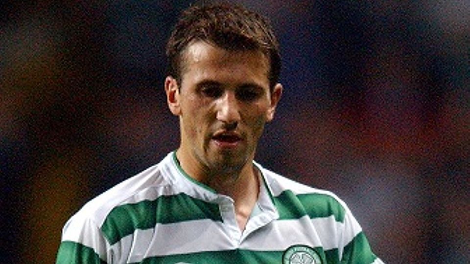 The funeral of former Celtic midfielder Liam Miller gets underway ...