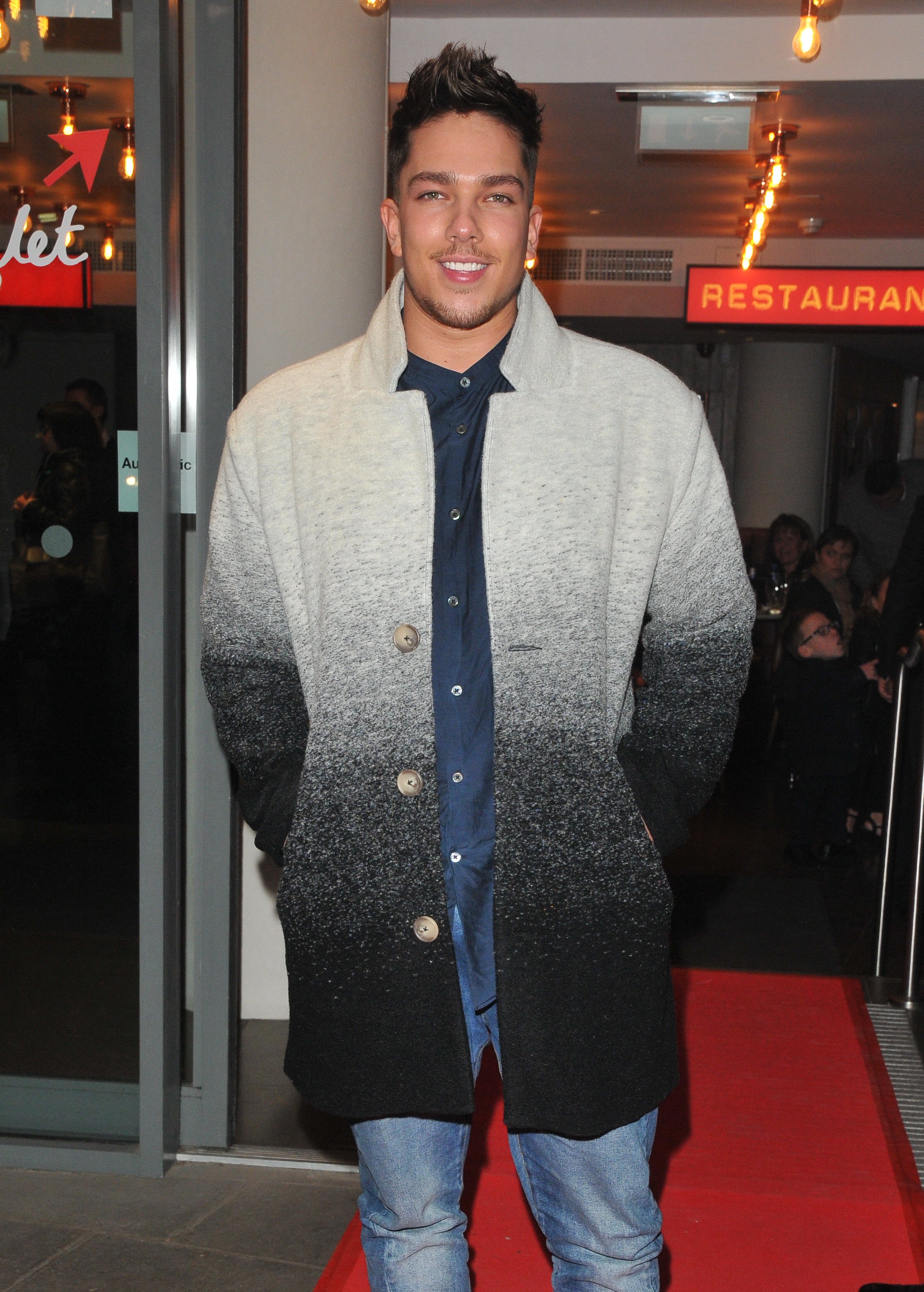 Matt Terry's 'Try' music video stars a very popular Love Island star ...