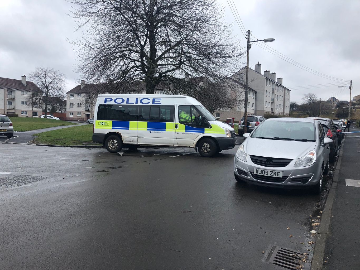 Ten hospitalised after Castlemilk incident | News - Clyde 1
