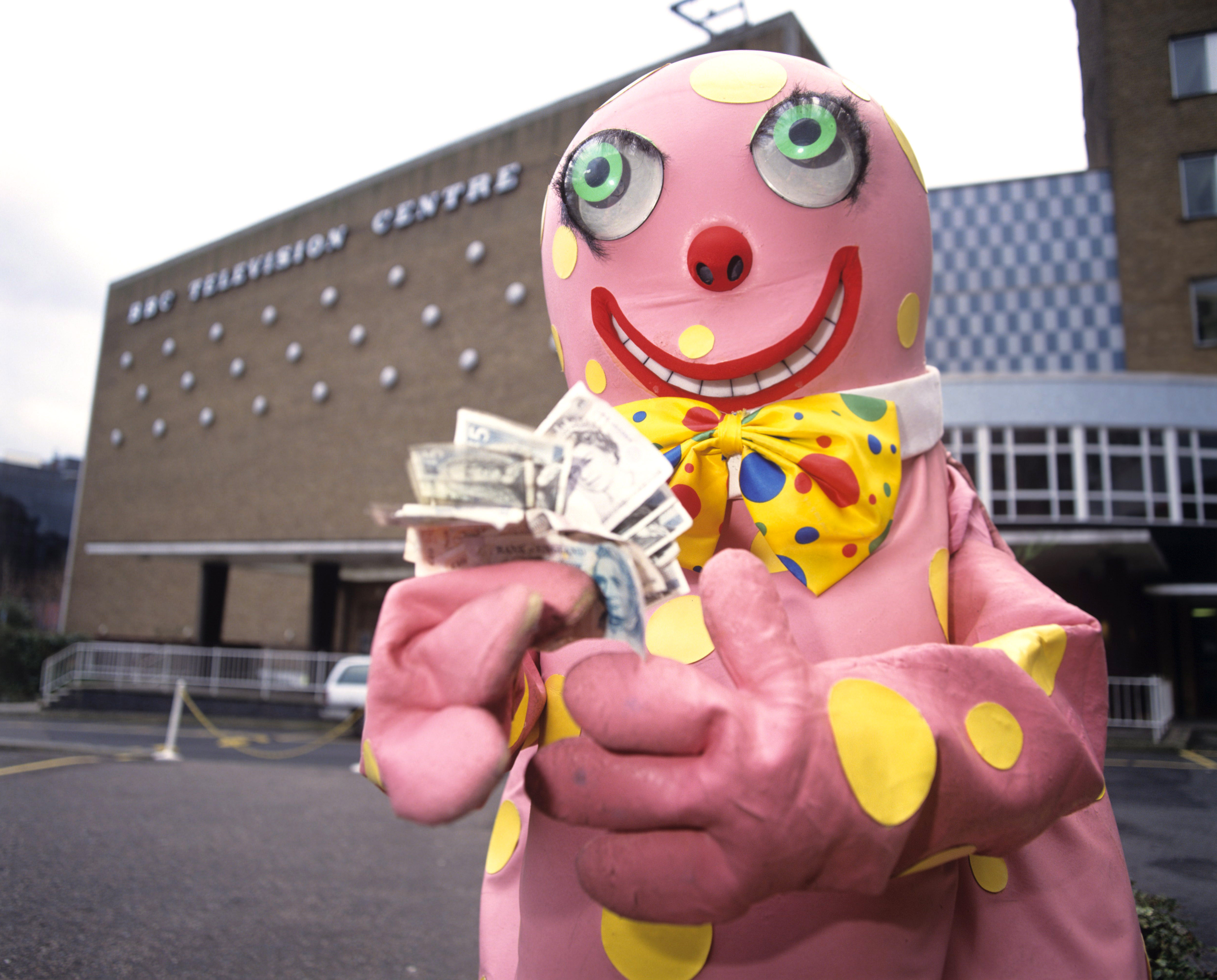 Mr. Blobby is making a big comeback and we’re very excited | Trending ...