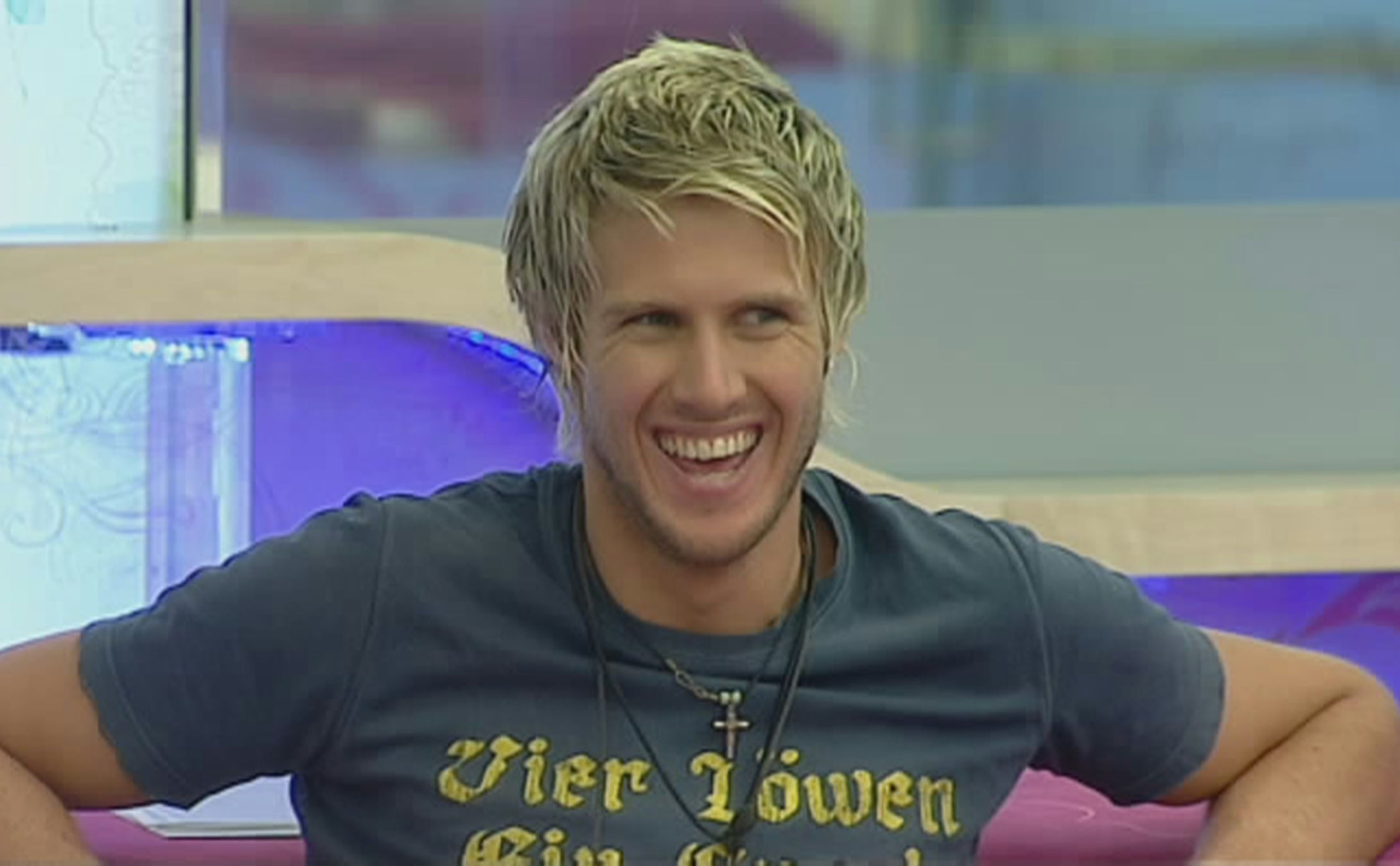 Big Brother's John James is on Love Island Australia and he looks ...
