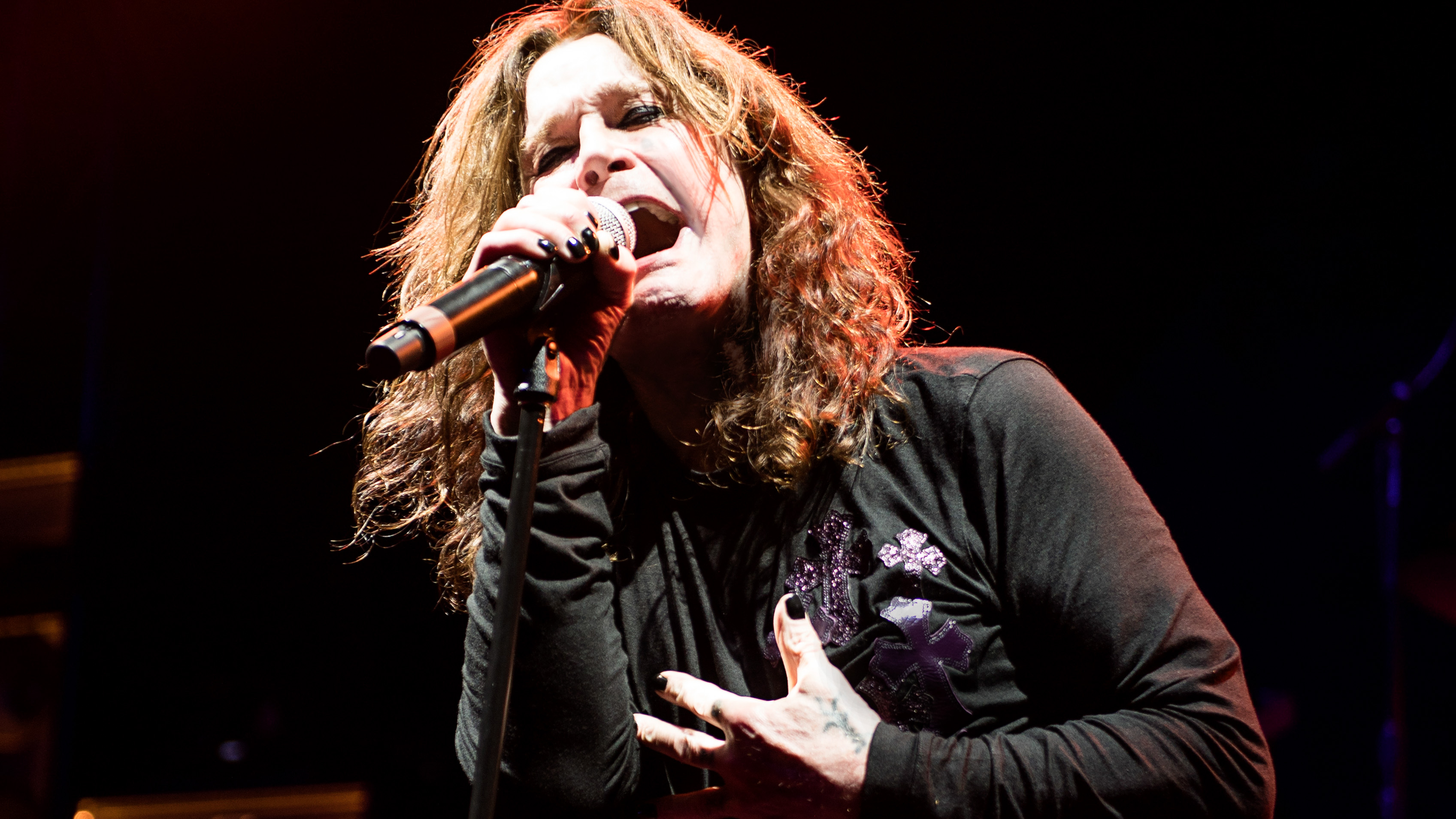 ozzy2.jpg?quality=80&format=jpg&crop=0,0,1908,3393&resize=crop