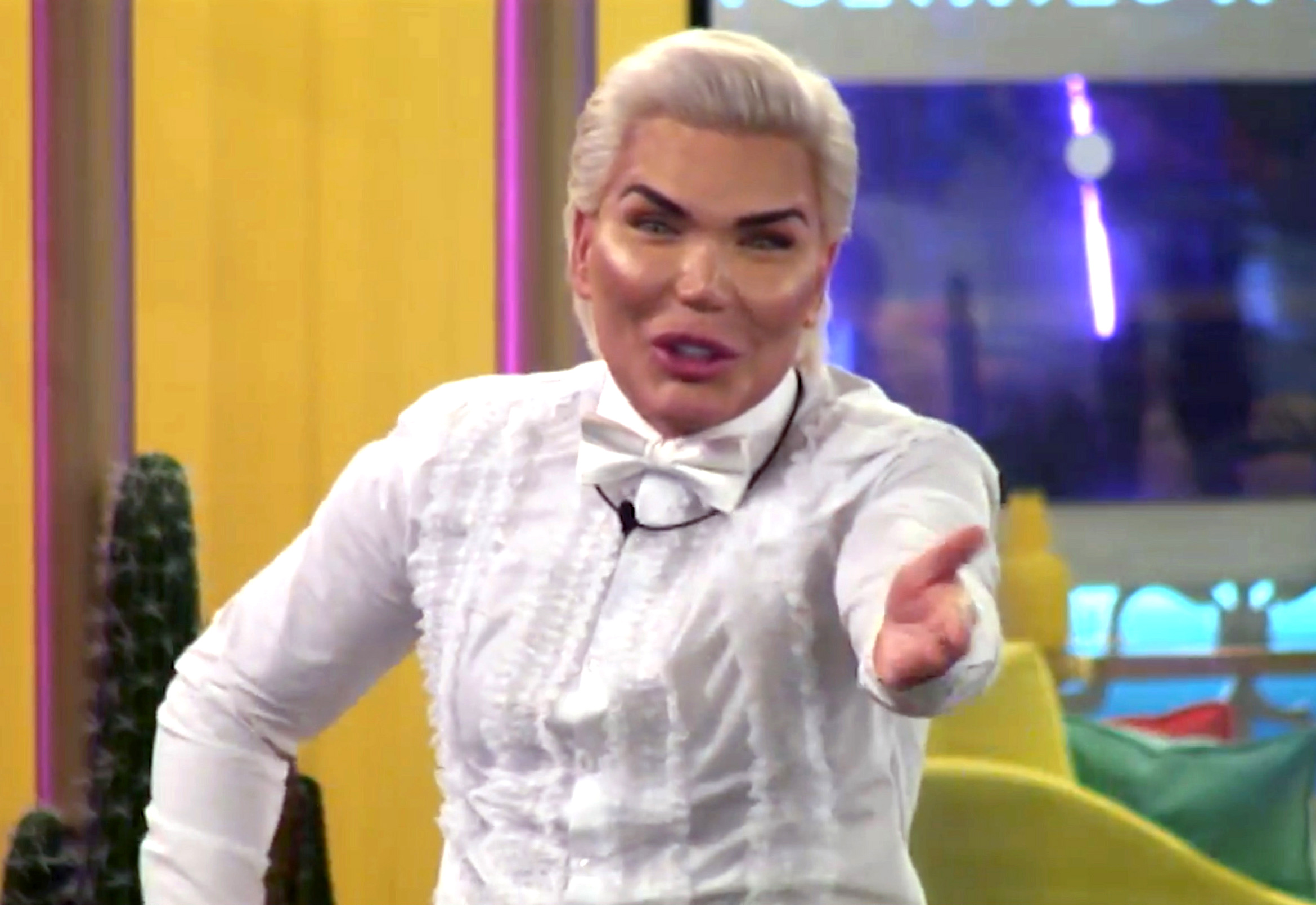 Celebrity Big Brother fans want Rodrigo Alves to be REMOVED ...