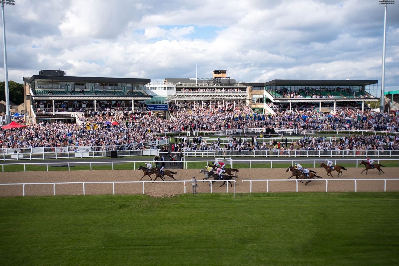 Multimillion pound development plans announced for Newcastle Racecourse ...