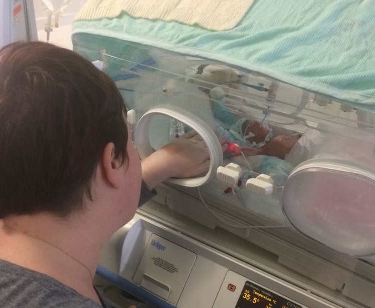 Call for better mental health support at Simpson's maternity unit ...