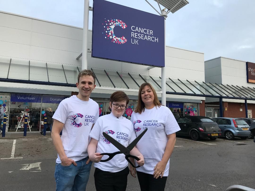 Cancer survivors open Cancer Research UK's first superstore in Greater ...