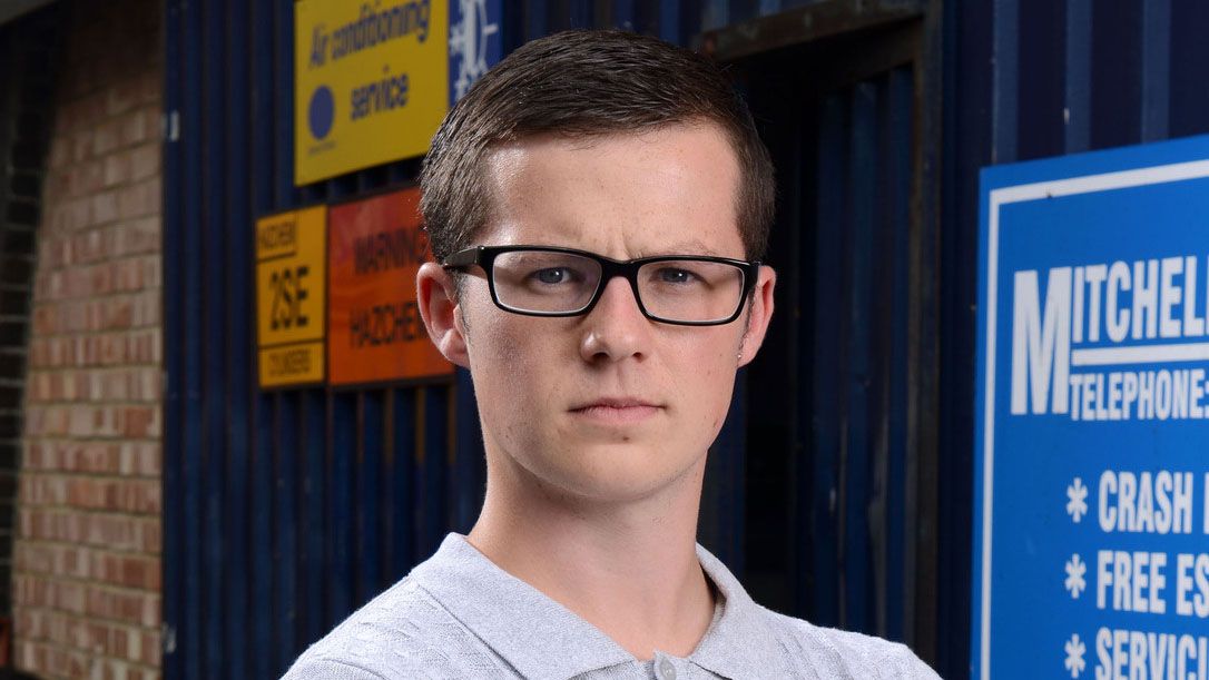EastEnders' Ben Mitchell to return played by Waterloo Road actor Max Bowden