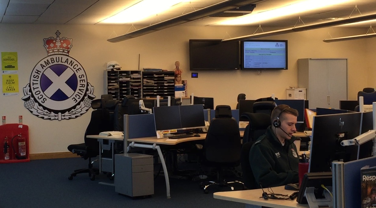 WATCH: New 999 call-handling system saves over 1,000 lives | News - Forth 1