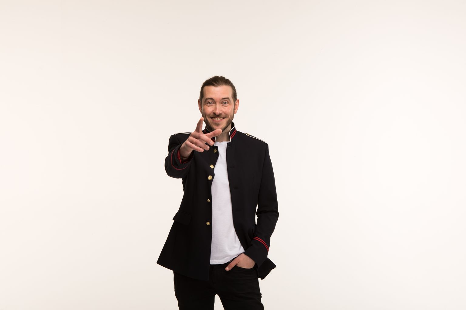 WATCH: Alex James takes on a marathon challenge! | Events - Hits Radio