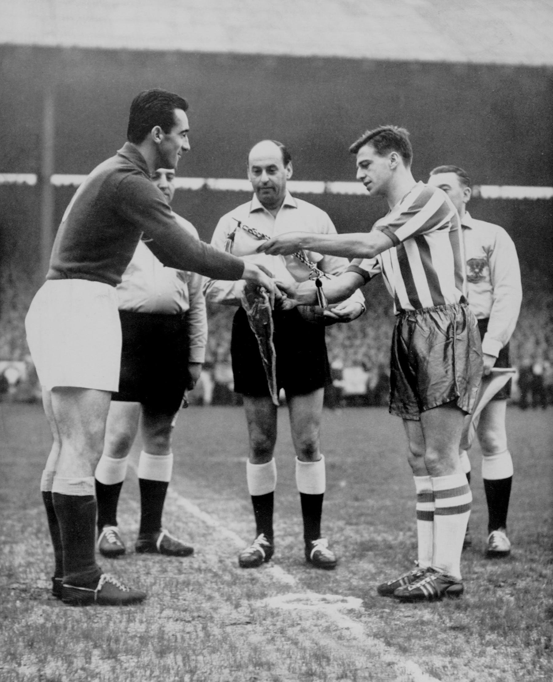 Former Rangers and Scotland captain Eric Caldow dies aged 84 | Football ...