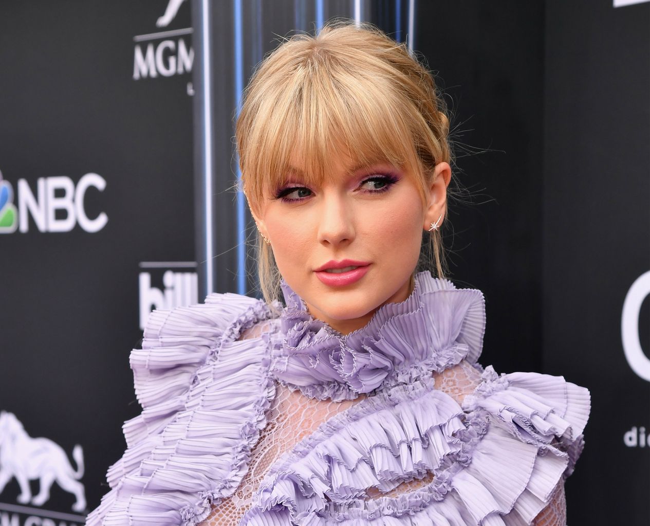 Taylor Swift clears up 'Woodvale' and secret third album mystery