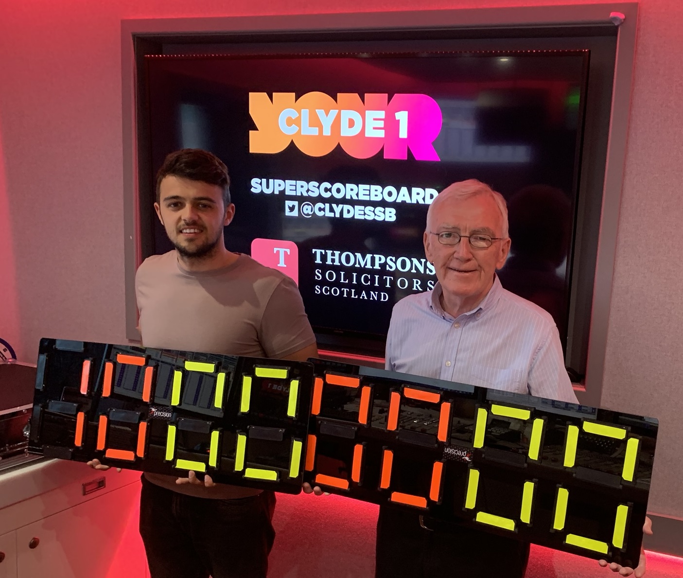 Superscoreboard hits 10 Million Downloads! | Football News - Clyde 1