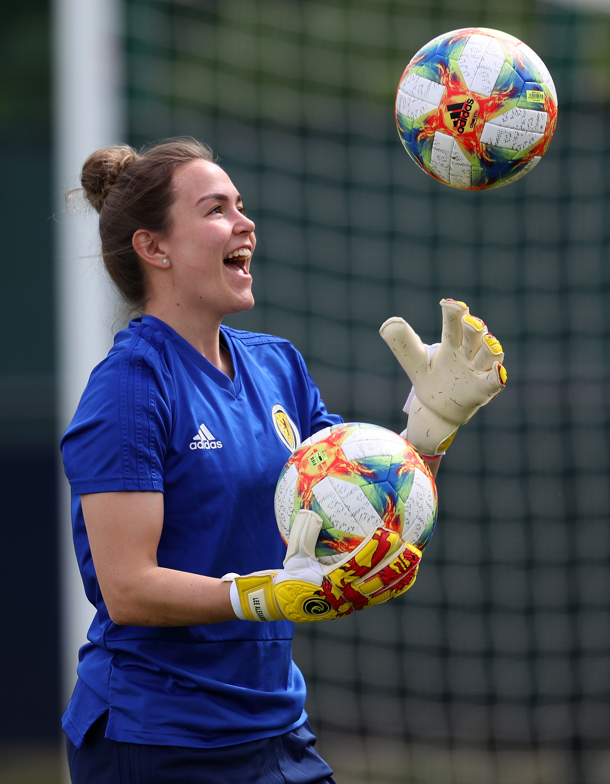 Scotland goalkeeper in awe after inspirational visit from top trio ...