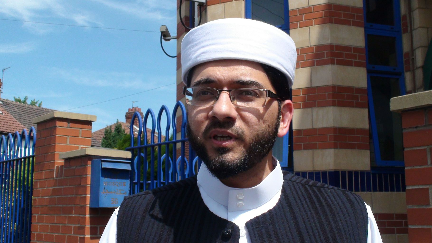 Leeds imam appointed as government advisor to tackle Islamophobia ...