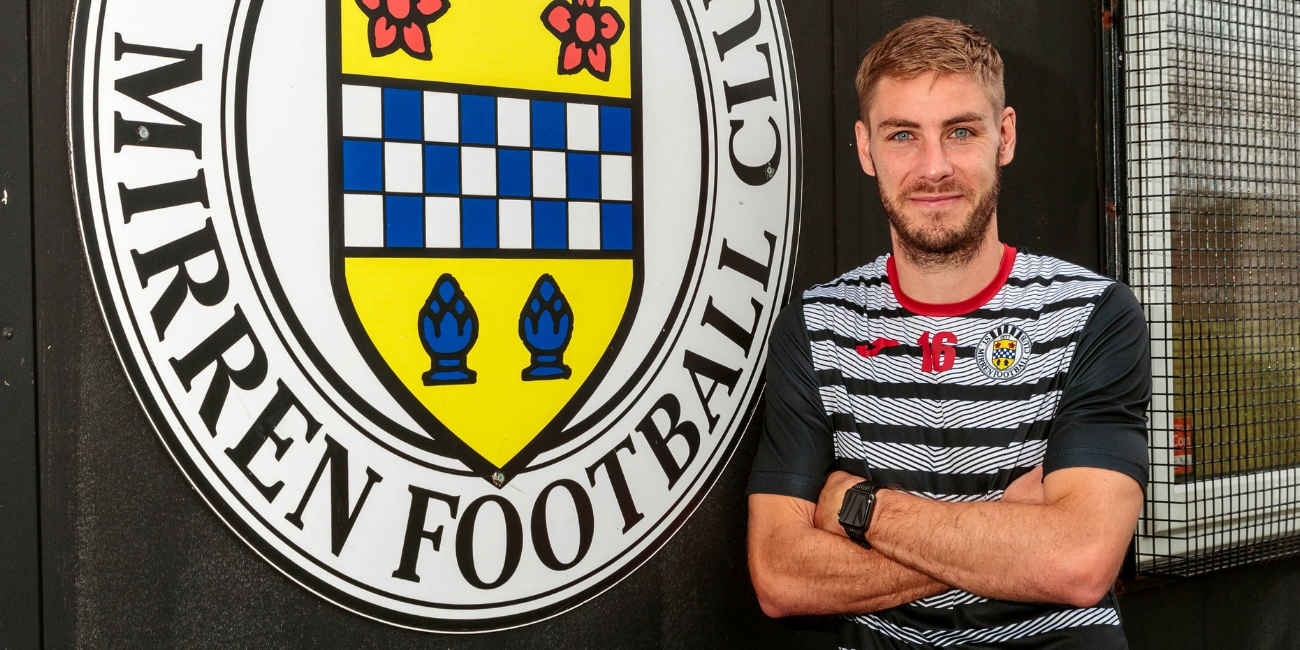St Mirren sign midfielder Sam Foley | Football News - Clyde 1