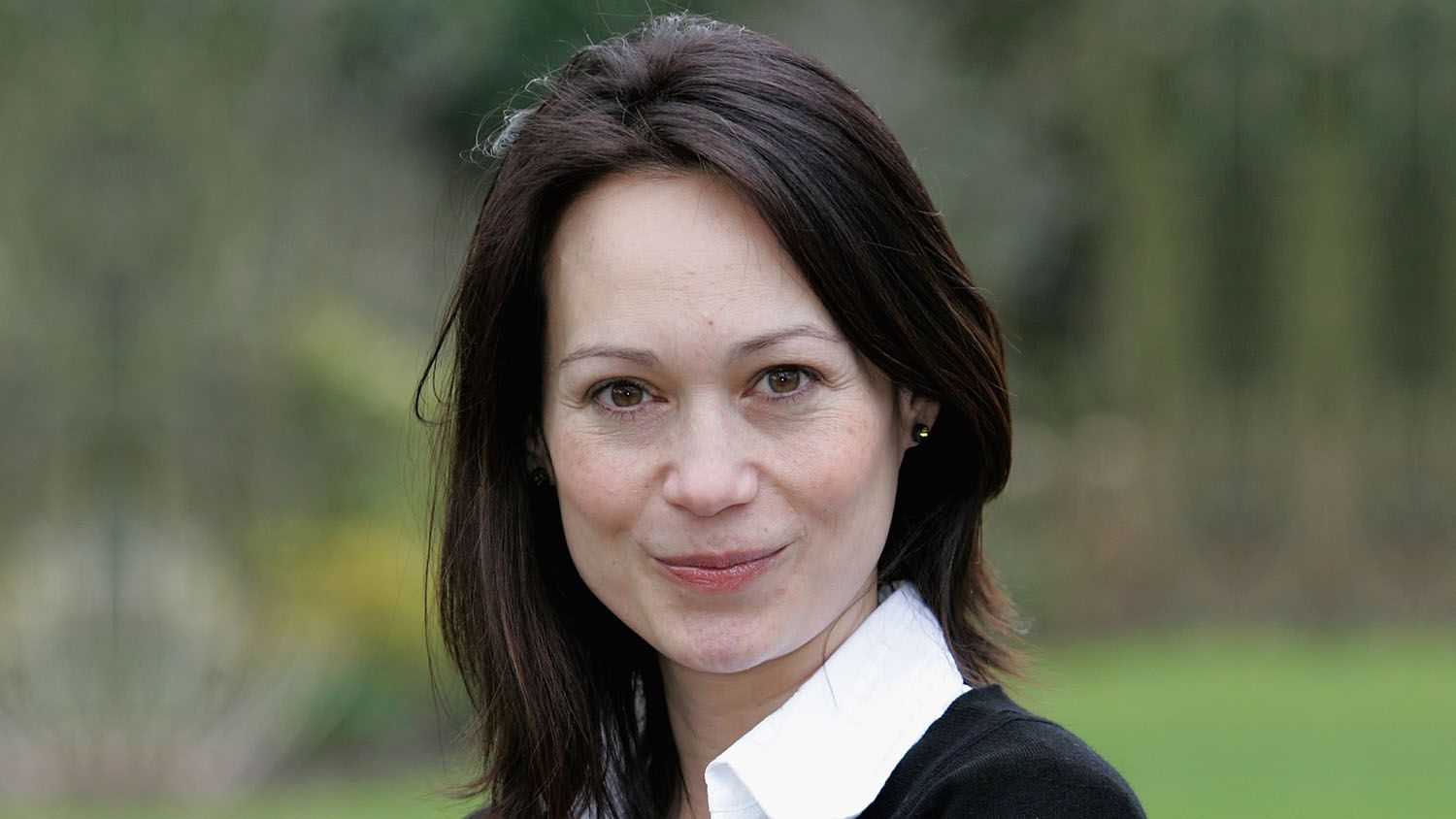 Emmerdale's Leah Bracknell has died after a three-year battle with lung ...