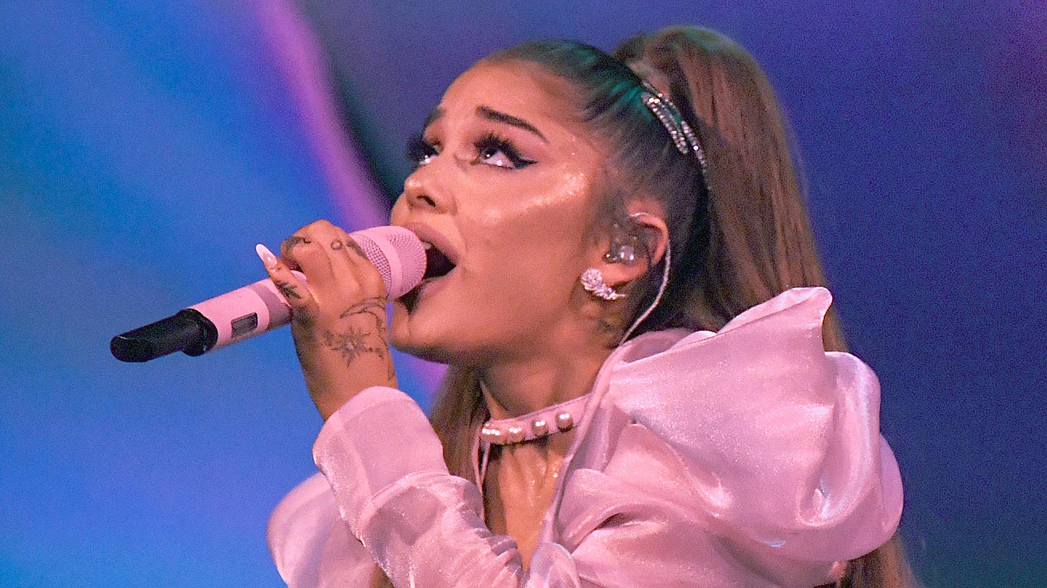 Ariana Grande reflects on 'emotional' year on anniversary of 'thank u ...
