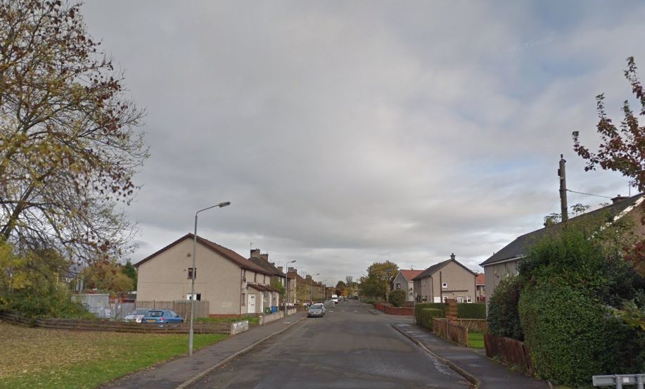 Police hunt three men after gang attack in Alloa | News - Forth 1