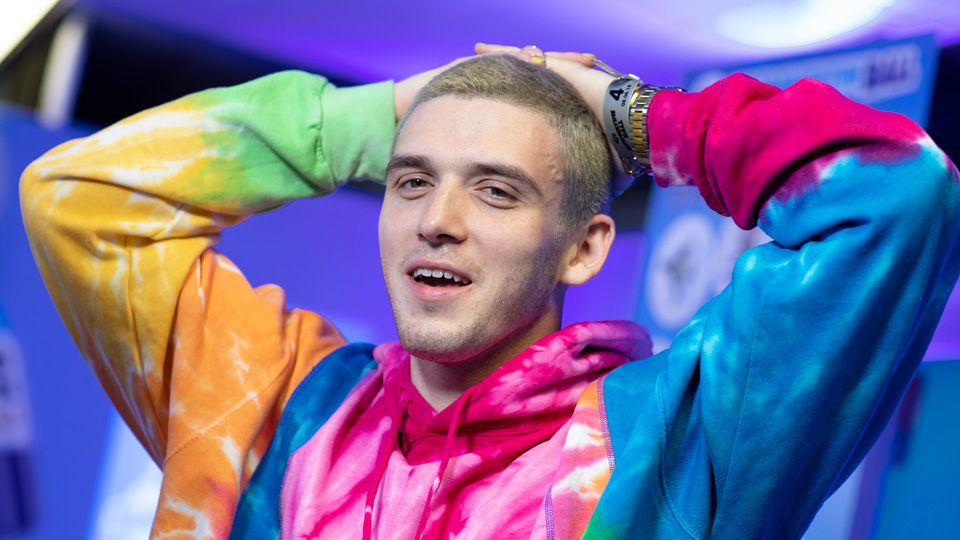 Lauv confirms release date for new single 'Tattoos Together'