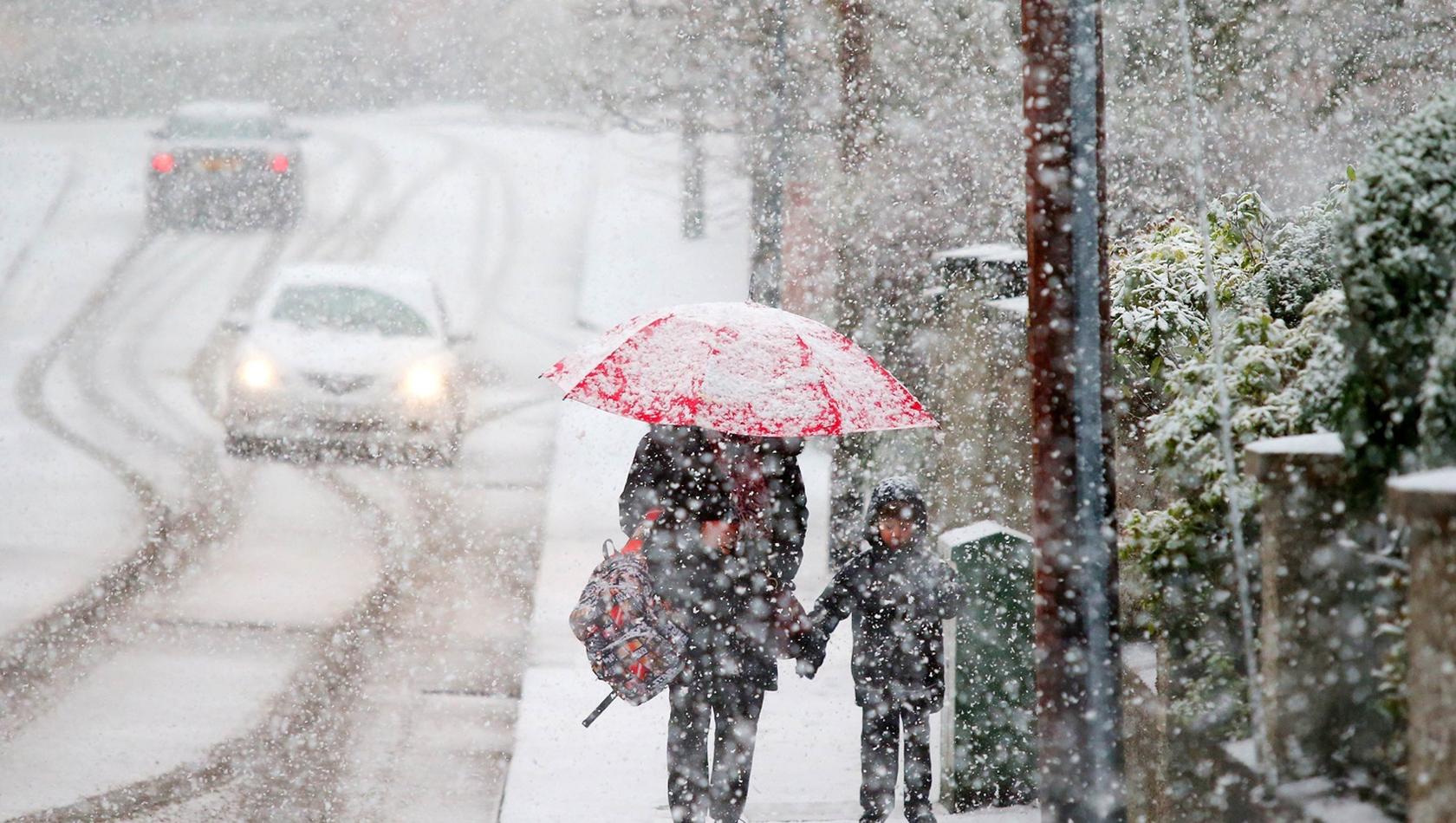 Wind and snow warnings issued for Northern Ireland as Storm Ciara ...