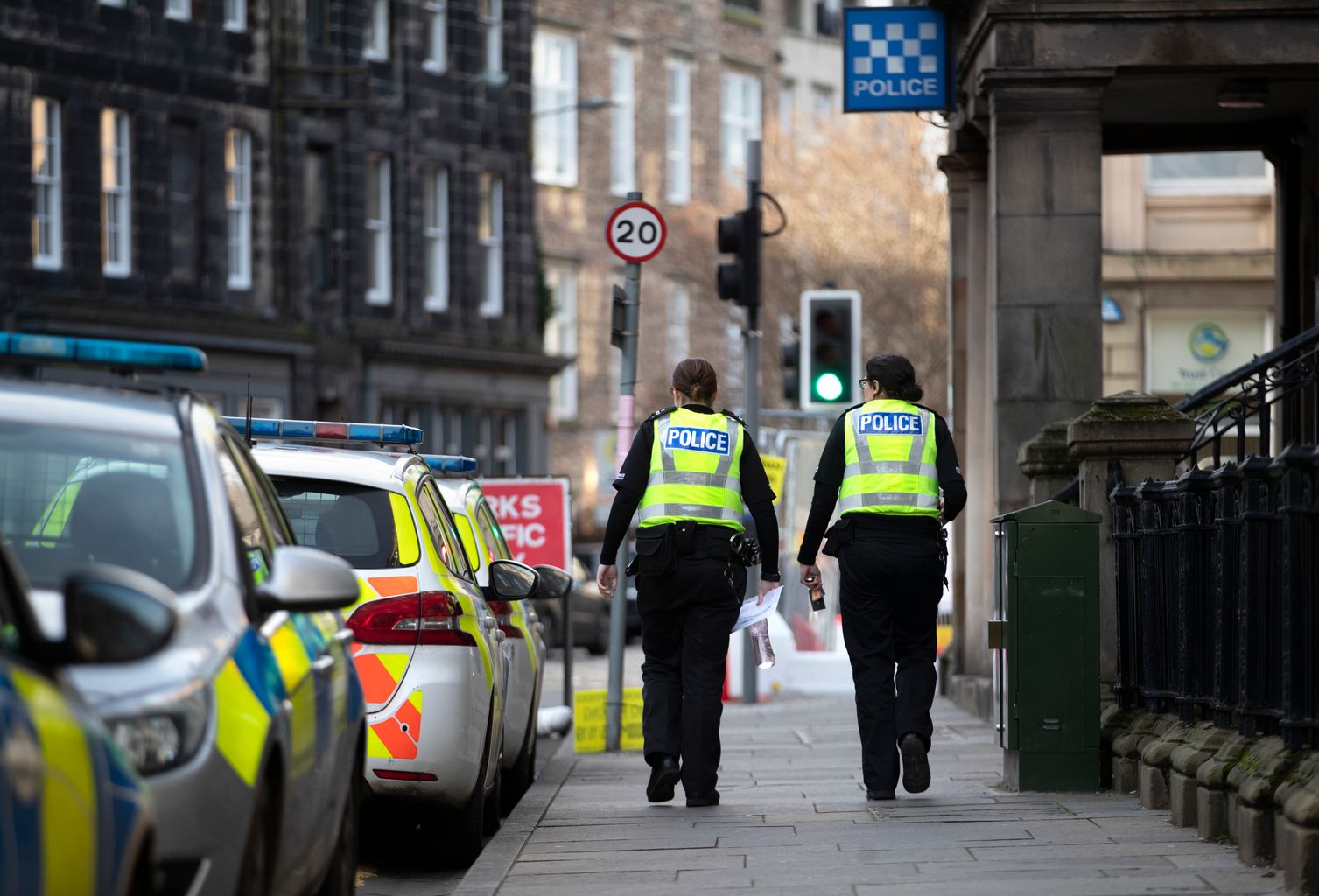 Scottish police officers 'need more protection' | News - Clyde 1