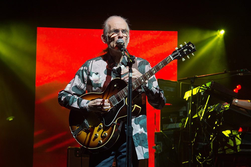 Yes's Steve Howe announces new solo album 'Love Is'
