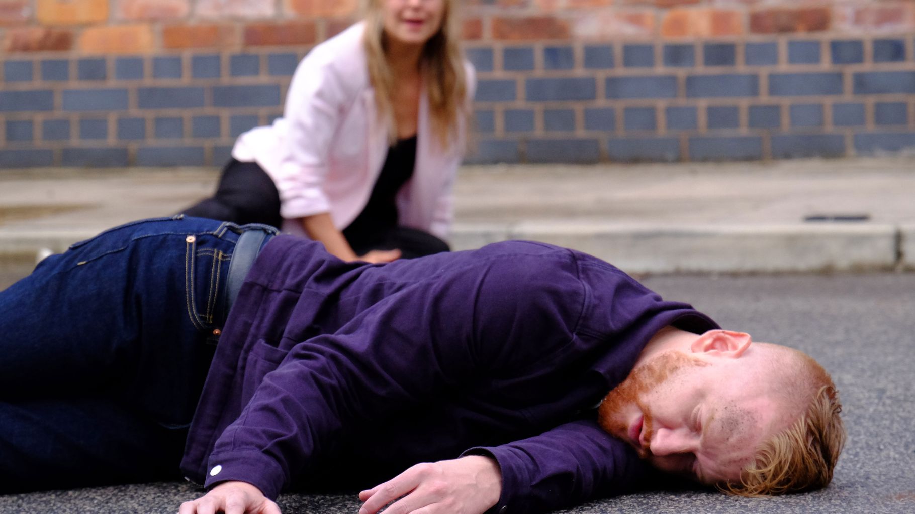 Coronation Street spoilers: Gary Windass knocked out on the cobbles