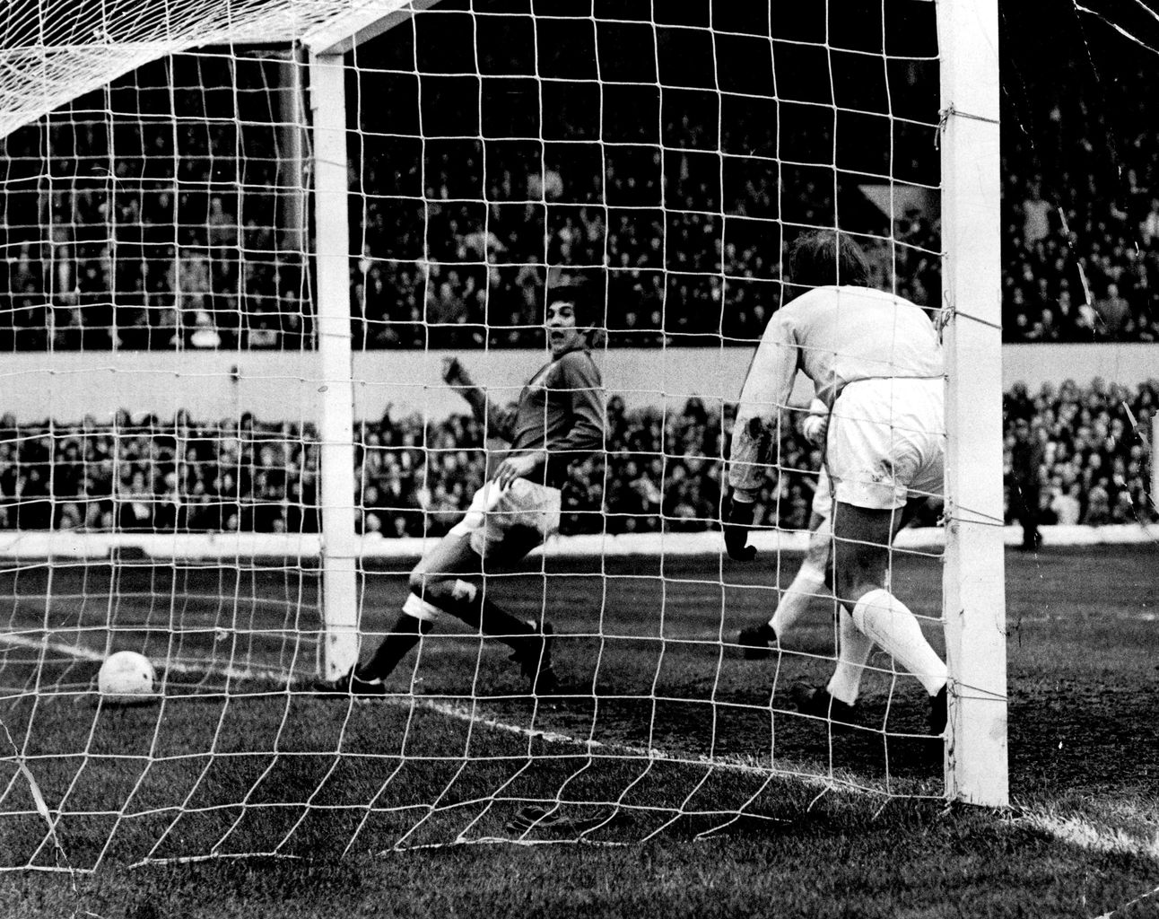 Ibrox icon Tom was a warrior in classic Rangers side of the 1970s ...