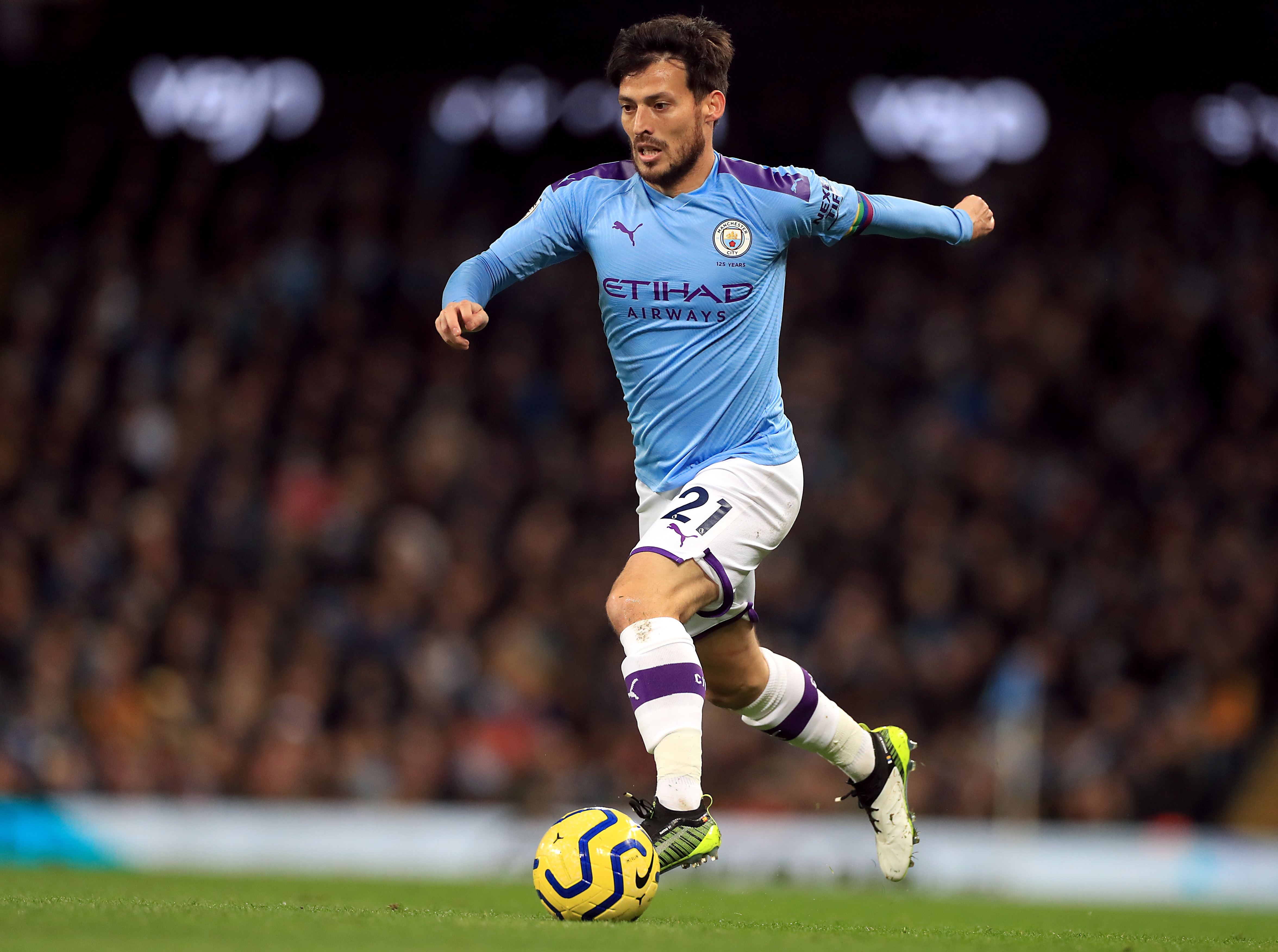 Manchester City to honour David Silva with statue at Etihad Stadium ...