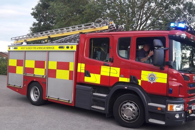 Man trapped under log in West Sussex | News - Greatest Hits Radio (Sussex)