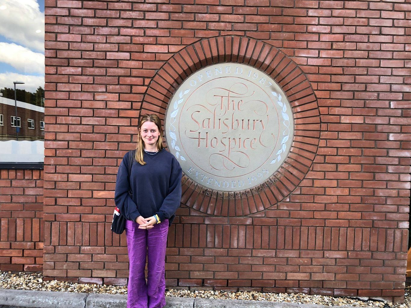 Teen raises funds for Salisbury hospice through face masks | News ...