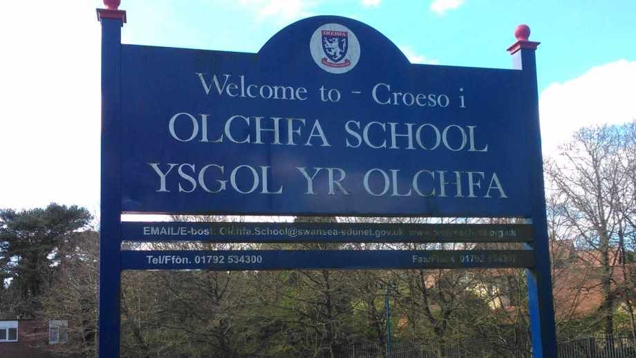 455 Students Self Isolating at City School | News - undefined