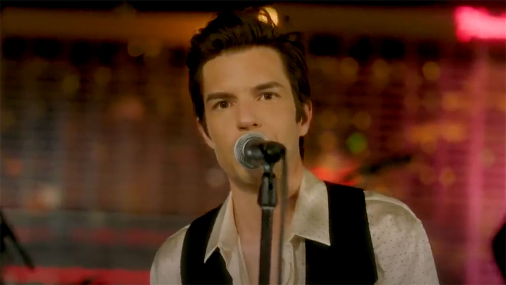 The Killers perform Mr Brightside on Las Vegas Strip rooftop