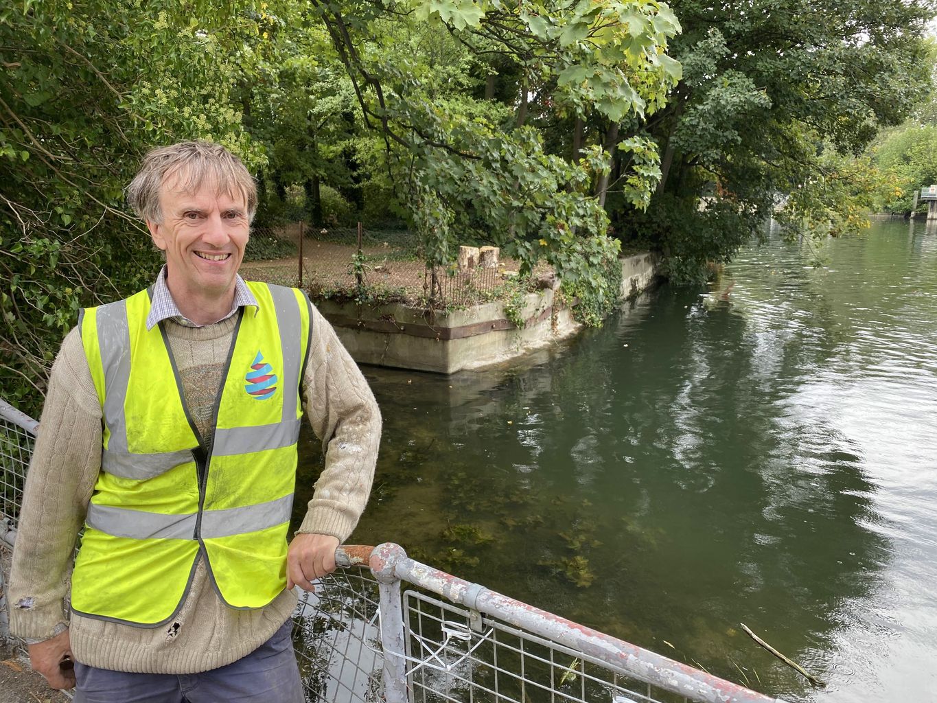 Reading Hydro start work on Thames water turbine | News - Greatest Hits ...
