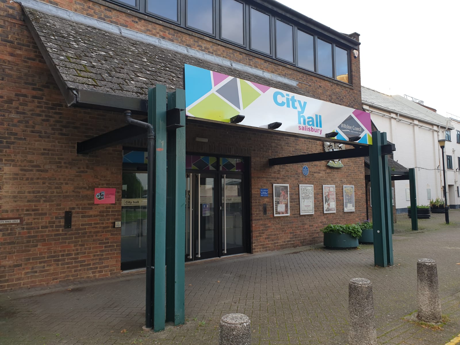 City Hall Salisbury to become large scale vaccine centre | News ...