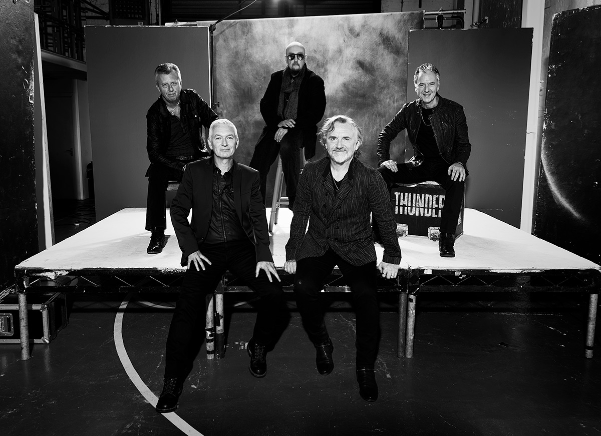 Thunder battle for UK Number 1 album with 'All The Right Noises'