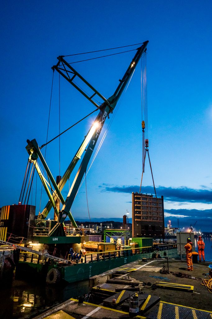 New lock gates installed at Port of Ipswich | News - Greatest Hits ...