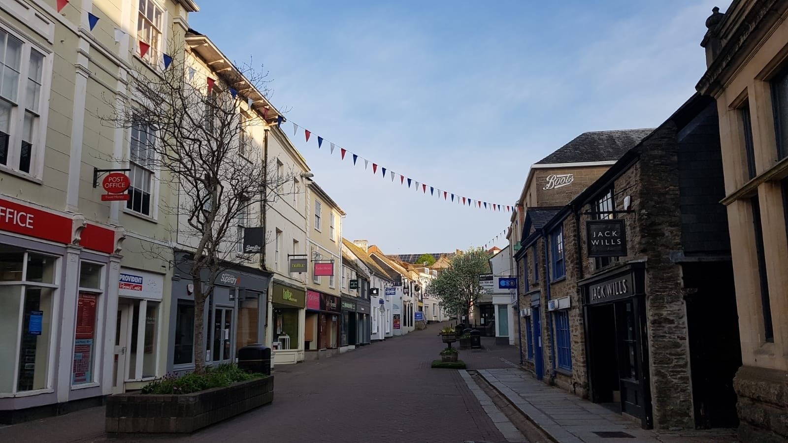Residents reminded that Cornwall’s high streets remain safely open for ...