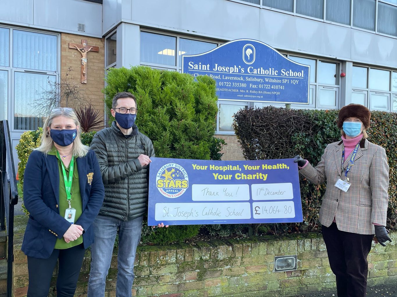 Salisbury school hands thousands to Stars Appeal | News - Greatest Hits ...